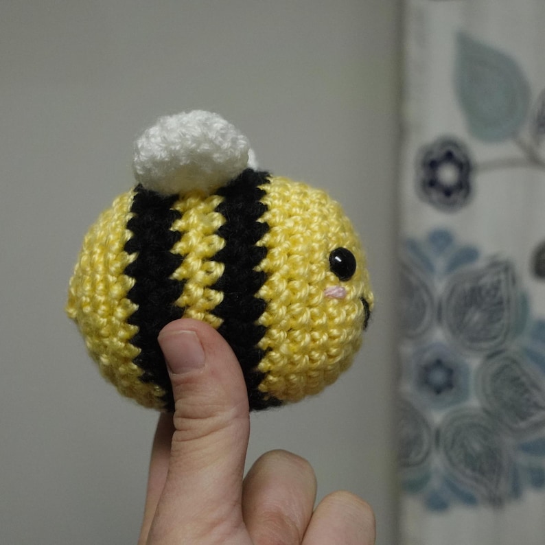 Chunky Bee Crochet Pattern---easy Crochet Pattern - Etsy