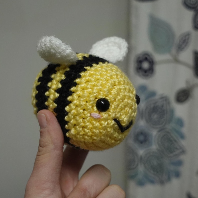 Chunky Bee Crochet Pattern---easy Crochet Pattern - Etsy