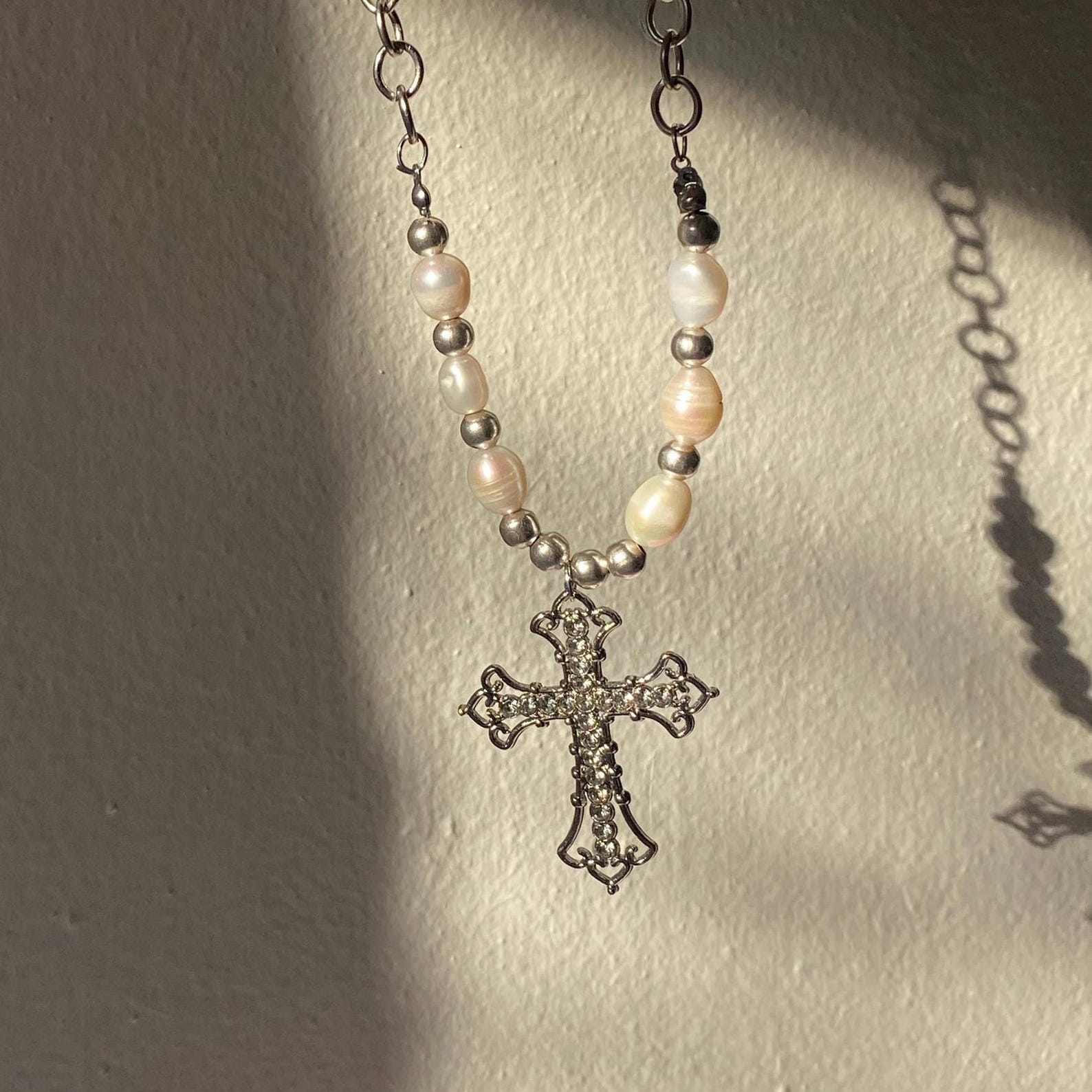 Handmade Pearl Cross Choker, Y2K Grunge Necklace - Etsy