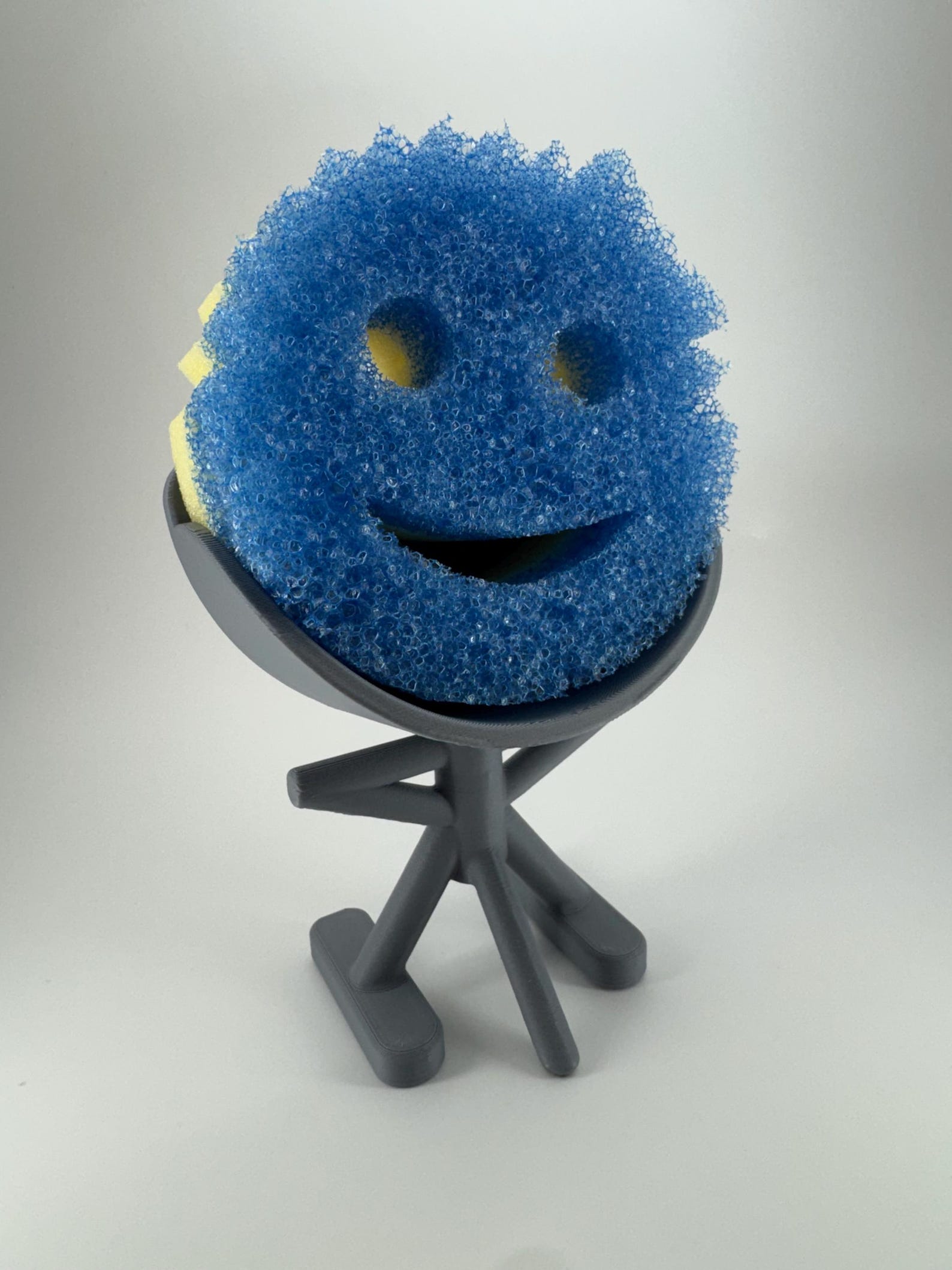 Scrub Dribbler – Scrub Peeing Drain Holder -the Funniest Sink Buddy ...
