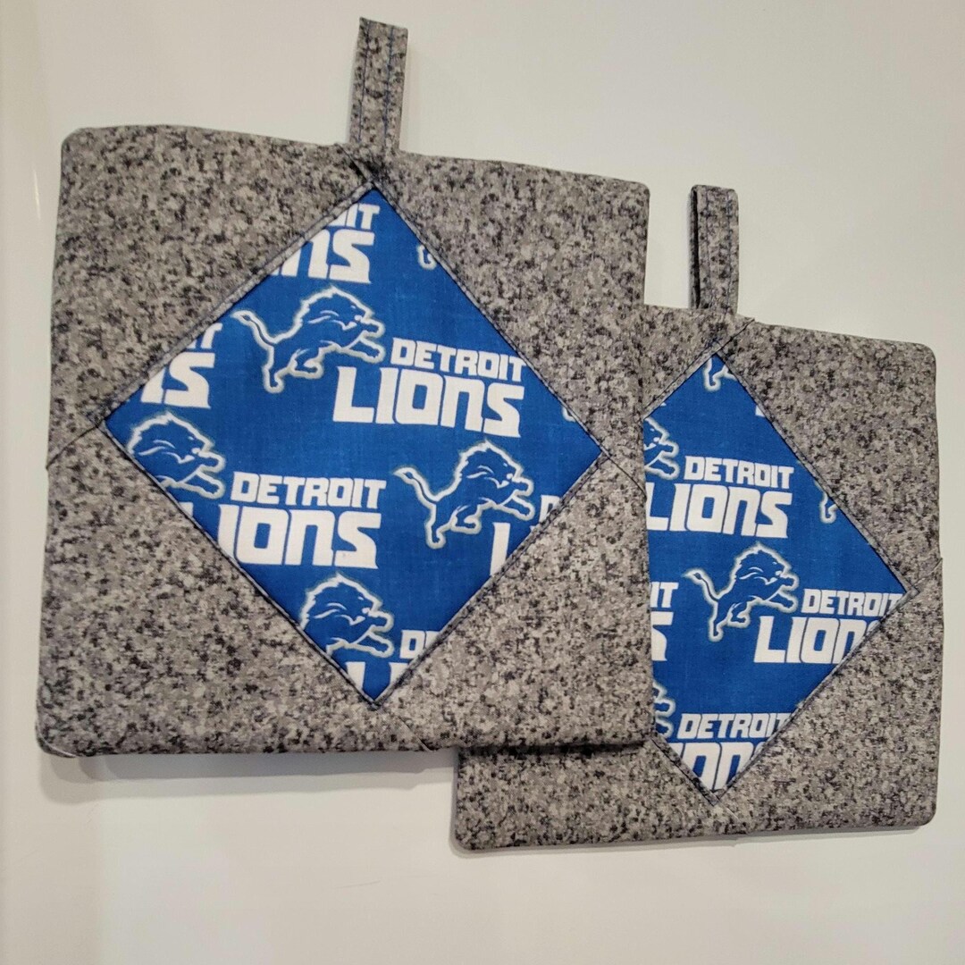 Lions Hot Pads Set: Handmade Cotton Potholders - Etsy
