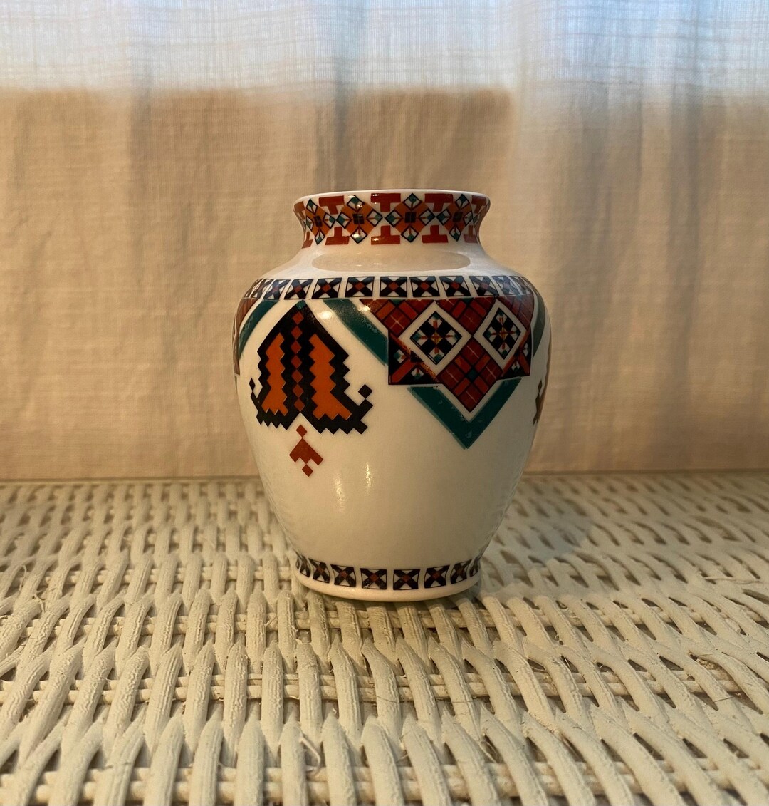 Ukrainian Art by Marusha Small Porcelain Vase - Plankenhammer Floss ...