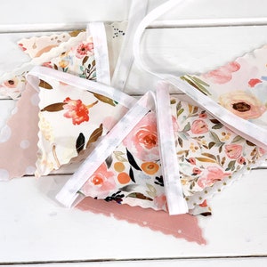 Wildflowers Garland Banner, Floral Garland, Mini Bunting Flags ...