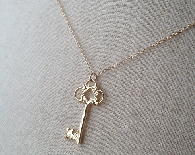 Skeleton Key Necklace Gold Key Key Necklace Key Charm - Etsy