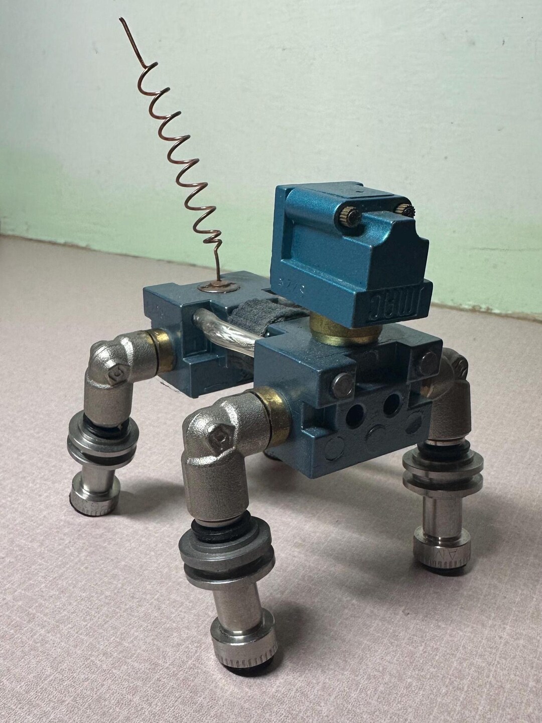 Maxbot, the Metal Robot Dog Figure, Poseble Sci-fi Model - Etsy