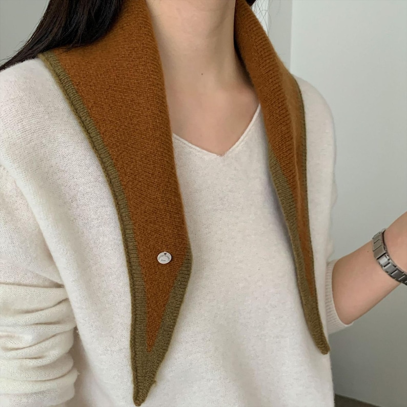 Knitted 2-tone Triangle Scarf – Winter Hooded Bandana Sophie Scarf Gift ...