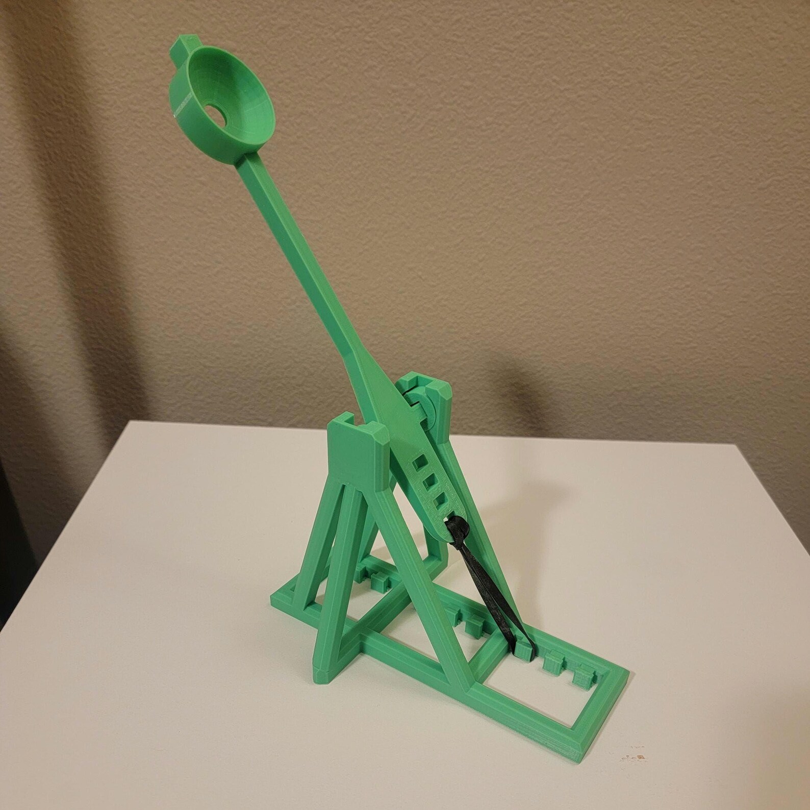 Ping Pong Catapult - Legendary Catapult Toy for Ping Pong Ball, Desk ...