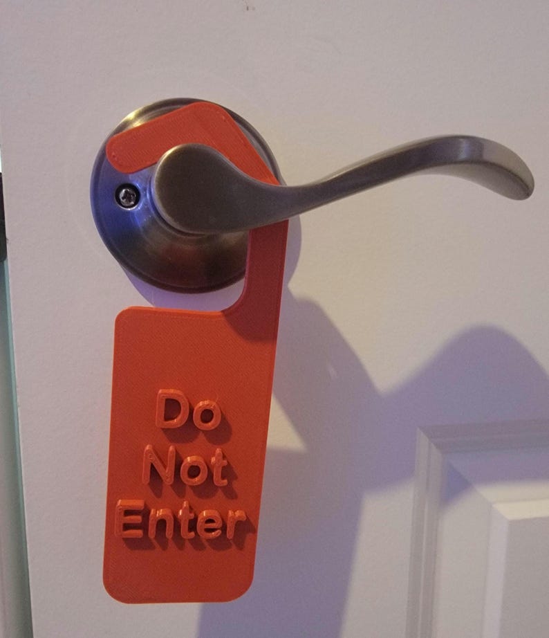 Do Not Enter Door Hanger Sign – Privacy Door Sign for Office, Bedroom ...