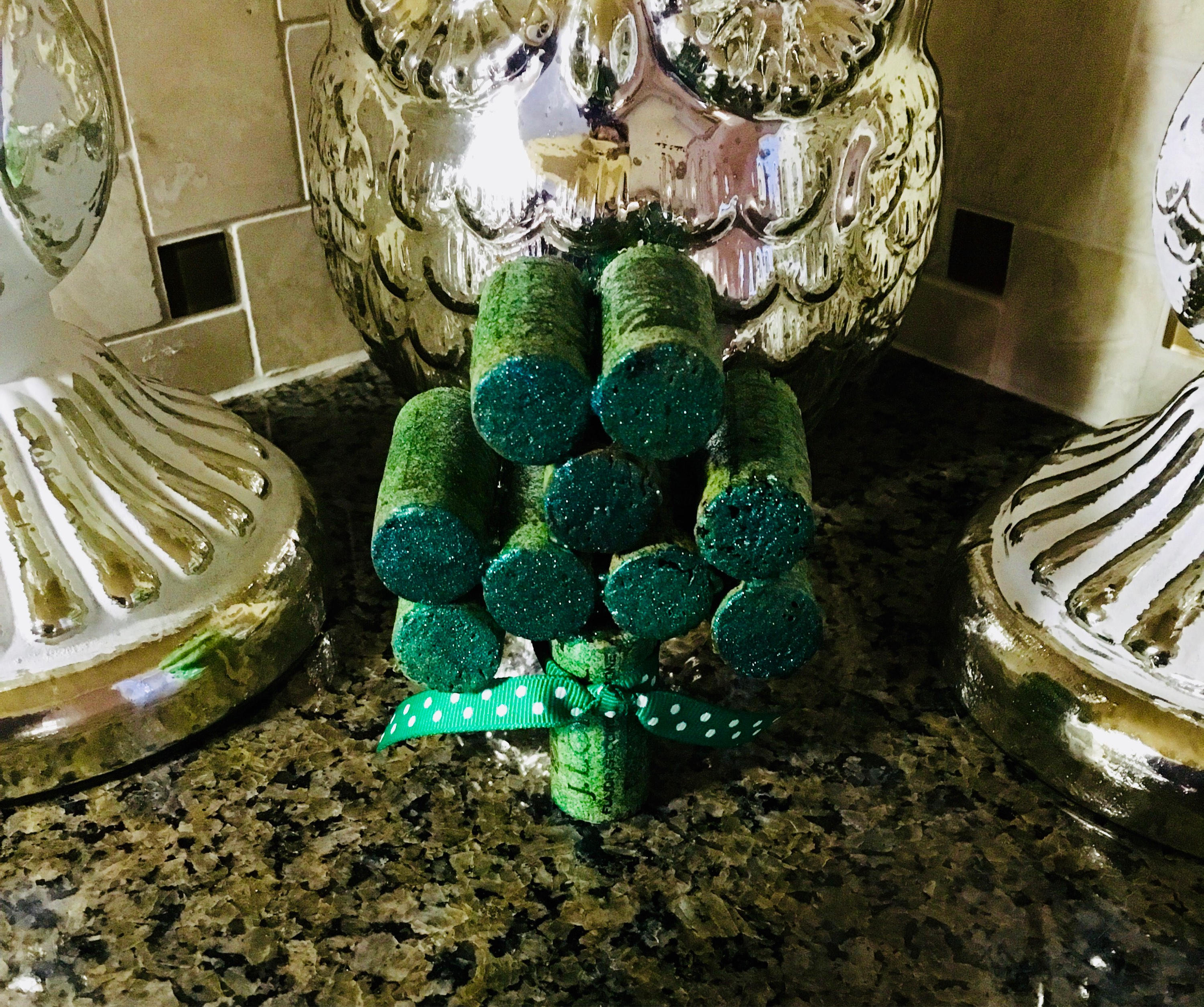 Shamrock Wine Cork - Etsy