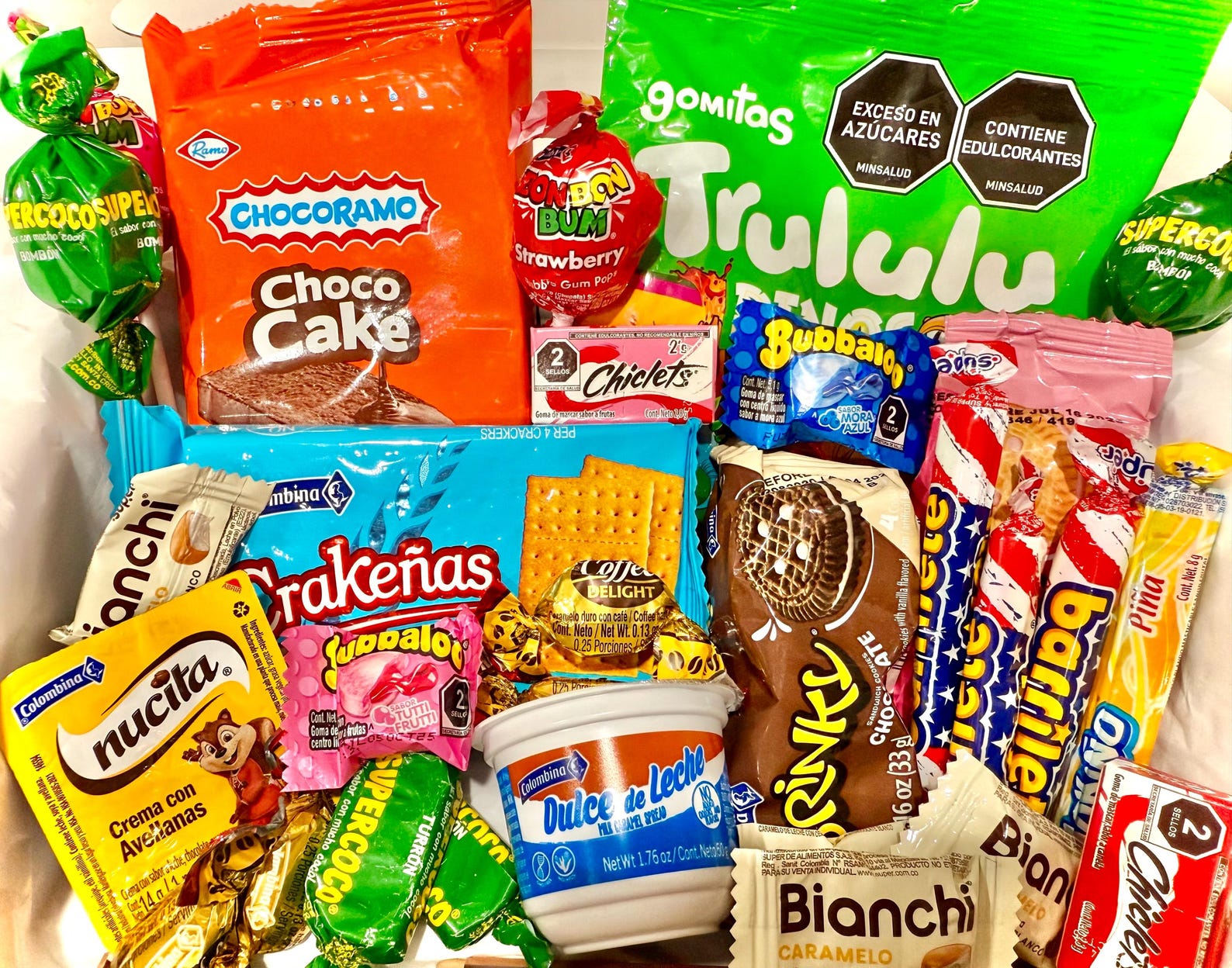 Colombian Candy Mix Gift Box - Sweet Treats Taste From Colombia Basket ...