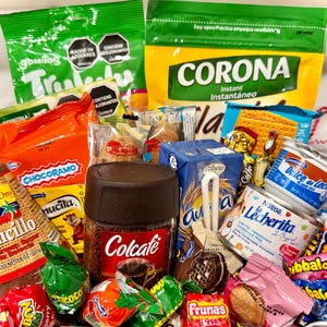Colombian Candy Mix Gift Box - Sweet Treats Taste From Colombia Basket ...