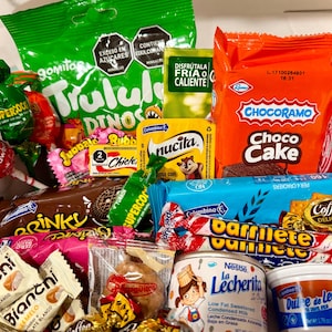 Colombian Candy Mix Gift Box - Sweet Treats Taste From Colombia Basket ...