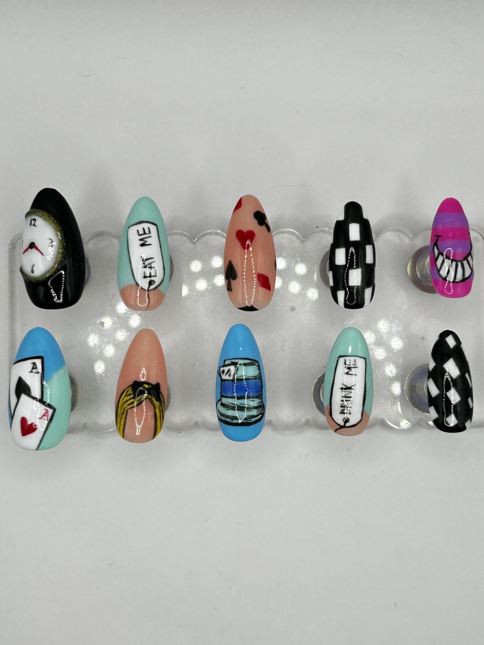 Alice in Wonderland Themed Press on Gel Nails - Etsy