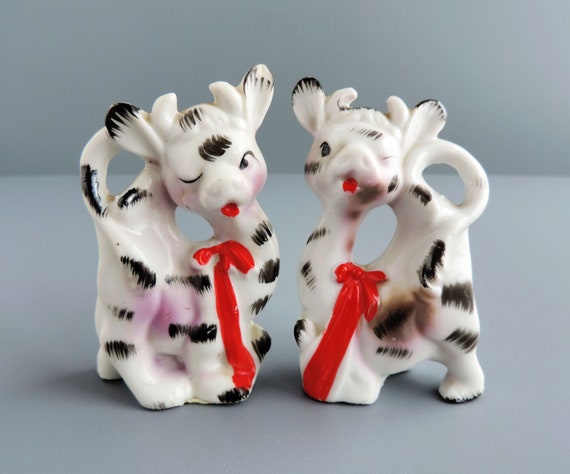 Vintage Winking Cow Figurine Set Anthropomorphic Animal | Etsy