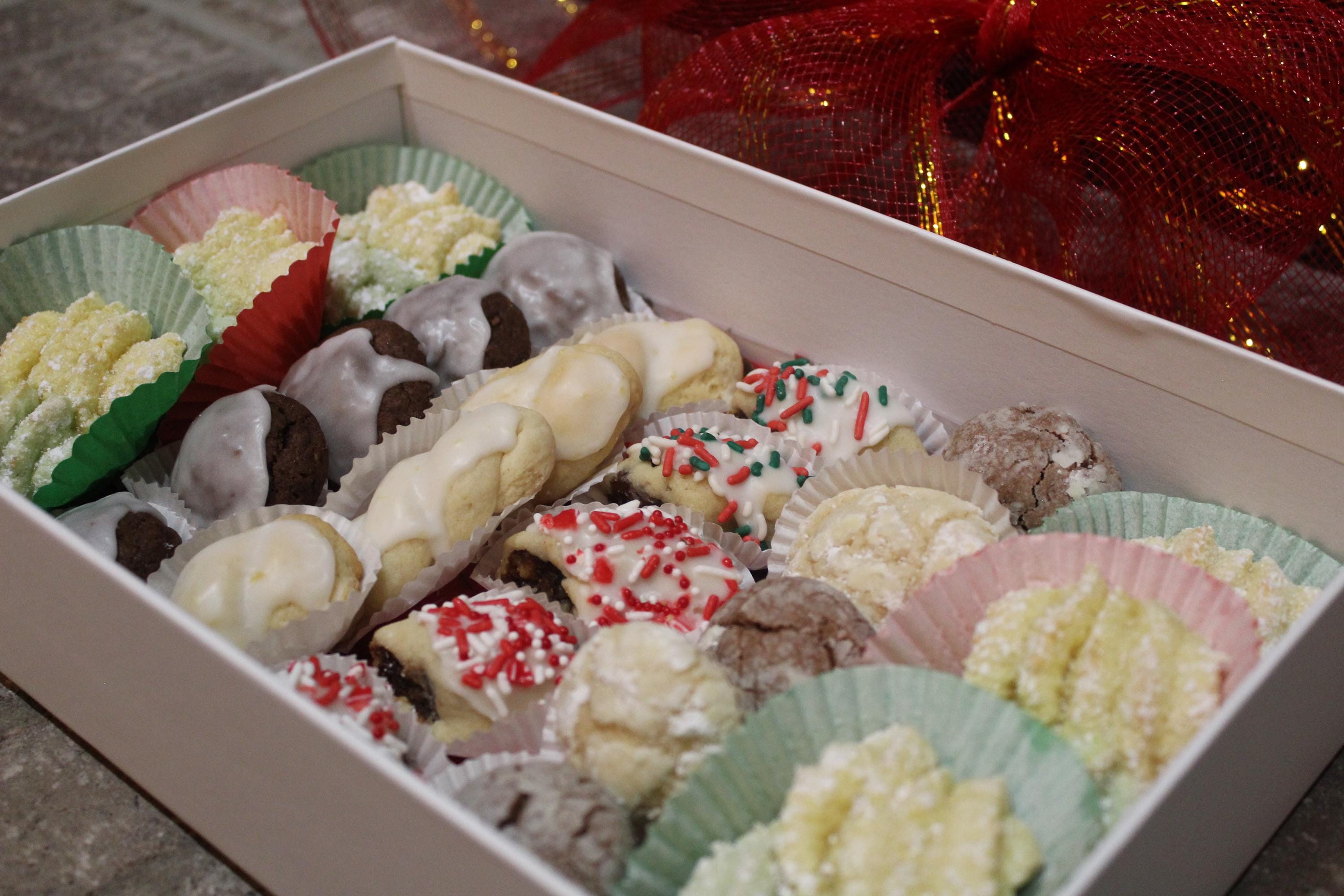 80 Tiered Italian Cookie Gift Set Assorted 80 Handmade Cookies Perfect ...