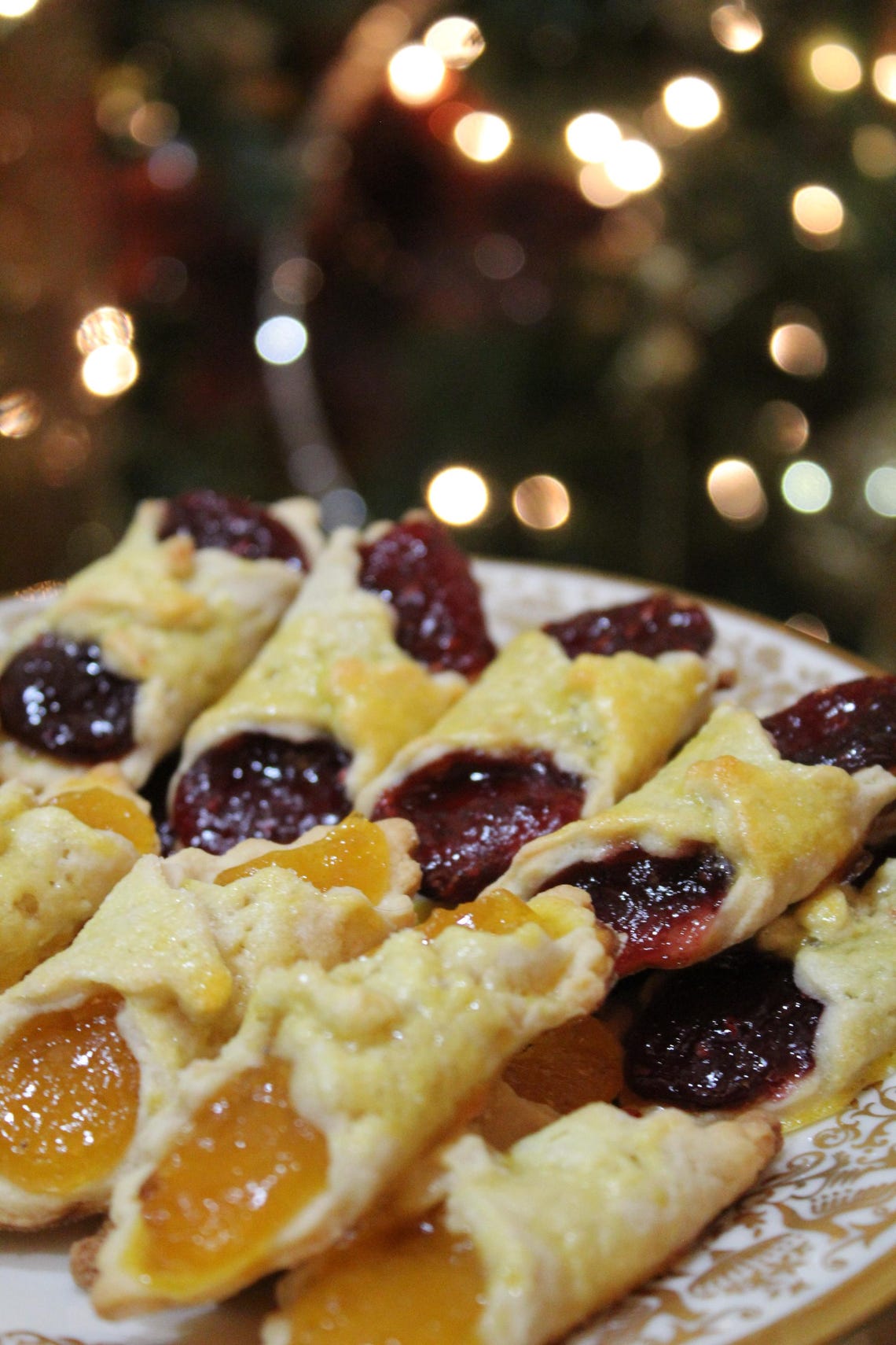 Italian Kolache Cookies, Crostate, Biscotti Ripieni - Handcrafted With ...