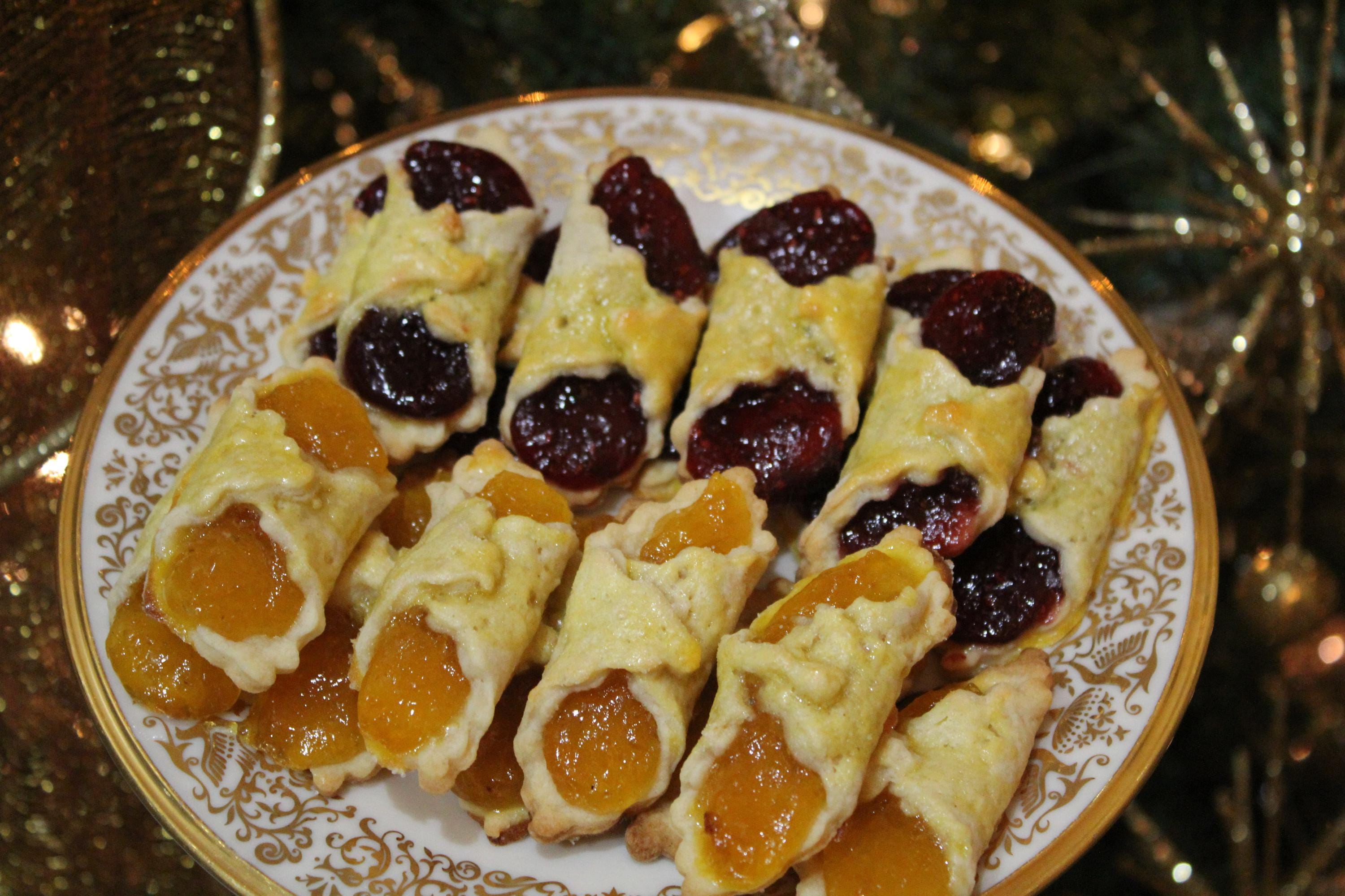 Italian Kolache Cookies, Crostate, Biscotti Ripieni - Handcrafted With ...