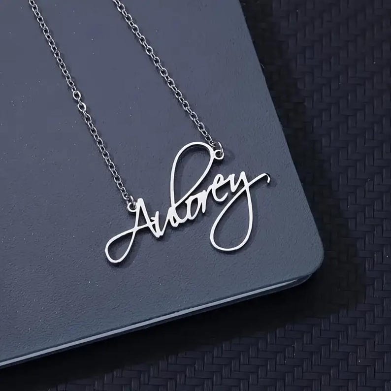 Customized Name Necklace, Cursive Font Pendant, Elegant Bohemian Style ...