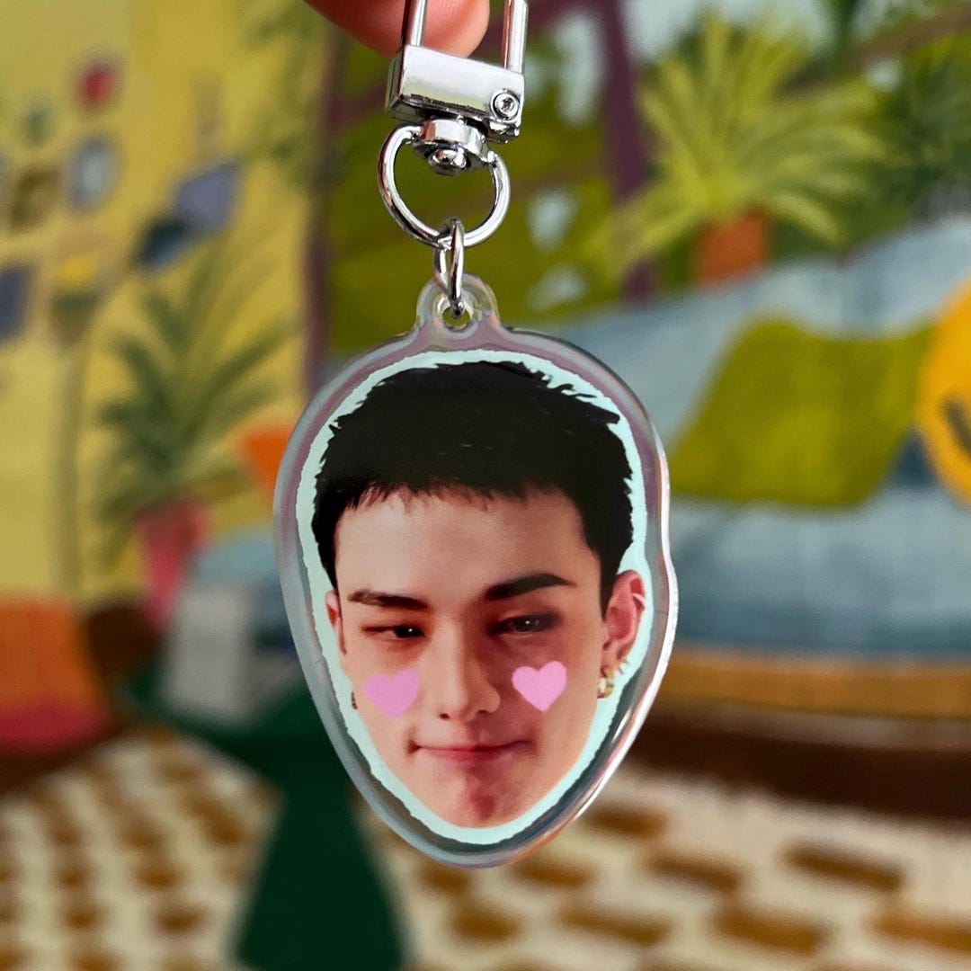 Stray Kids Cutie Hyunjin Keychain - Etsy