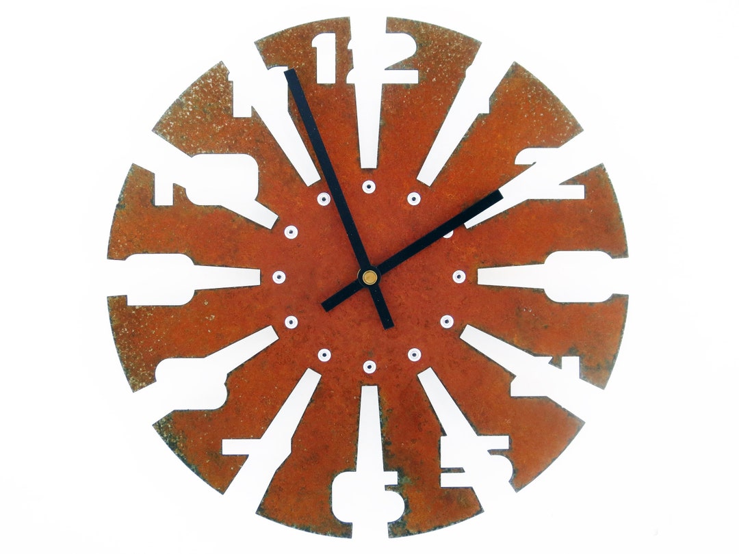 Saw Blade Wall Clock, Spooky Laser Cut Rustic Southwestern Circle Metal ...