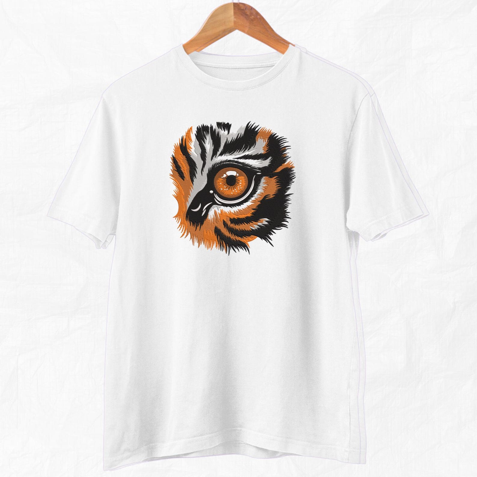 Tiger Eye Close-up Embroidery Design, Beautiful Tiger Machine ...