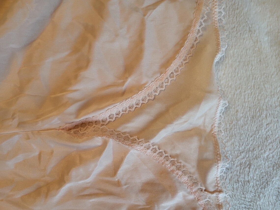Vintage Pale Pink Vogue Bra Dress Slip, Size 36 - Etsy