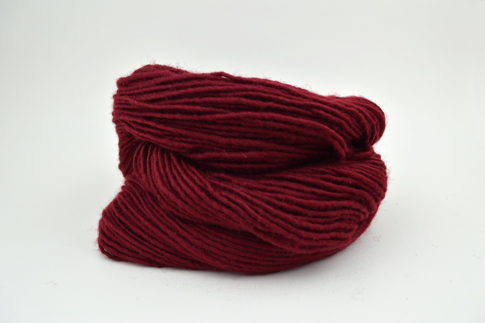 Dark Red Weaving Yarn Navajo Weaving Yarn Wool Yarn 4oz | Etsy