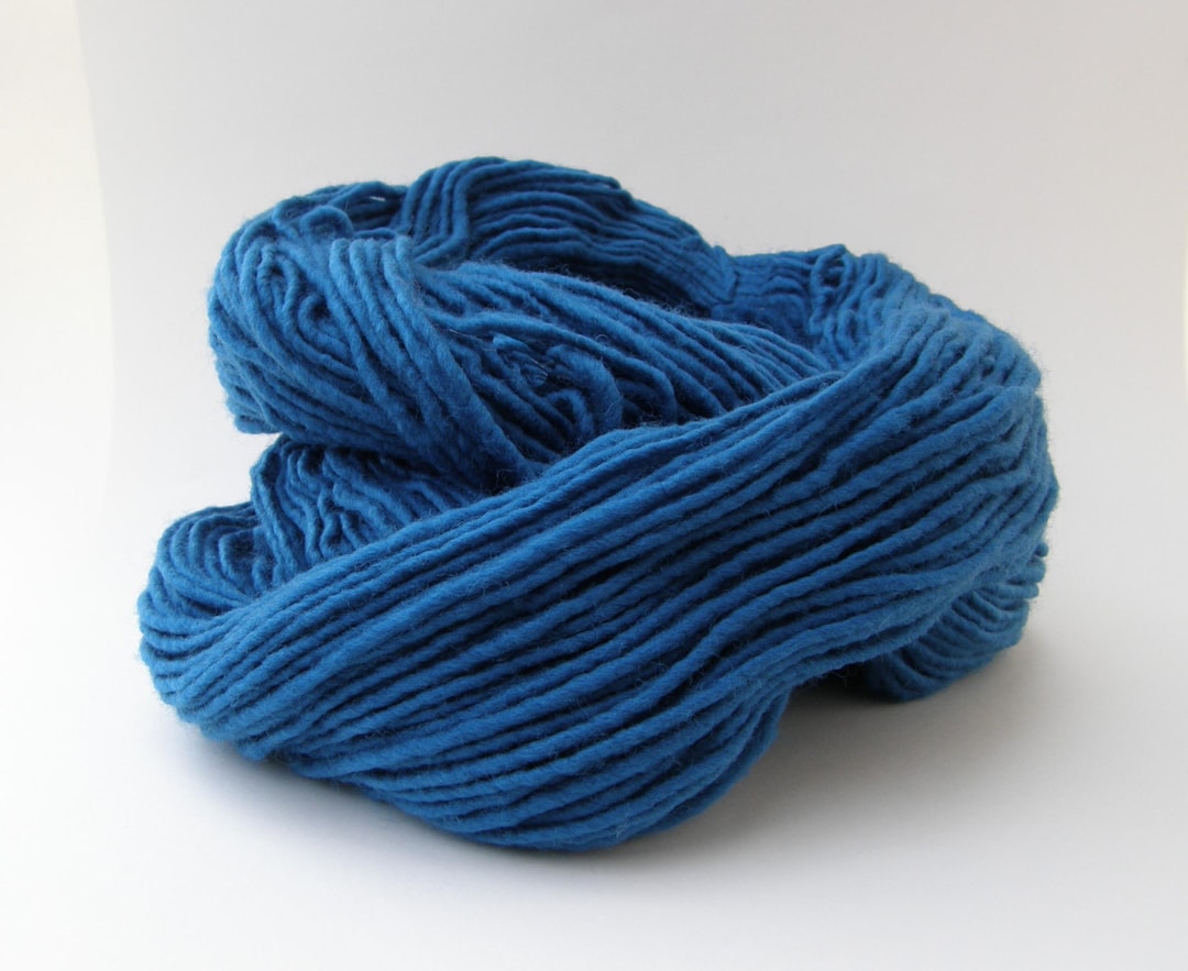 Peacock Blue Weaving Yarn, Navajo Weaving Yarn, Wool Yarn, 4oz Skein - Etsy