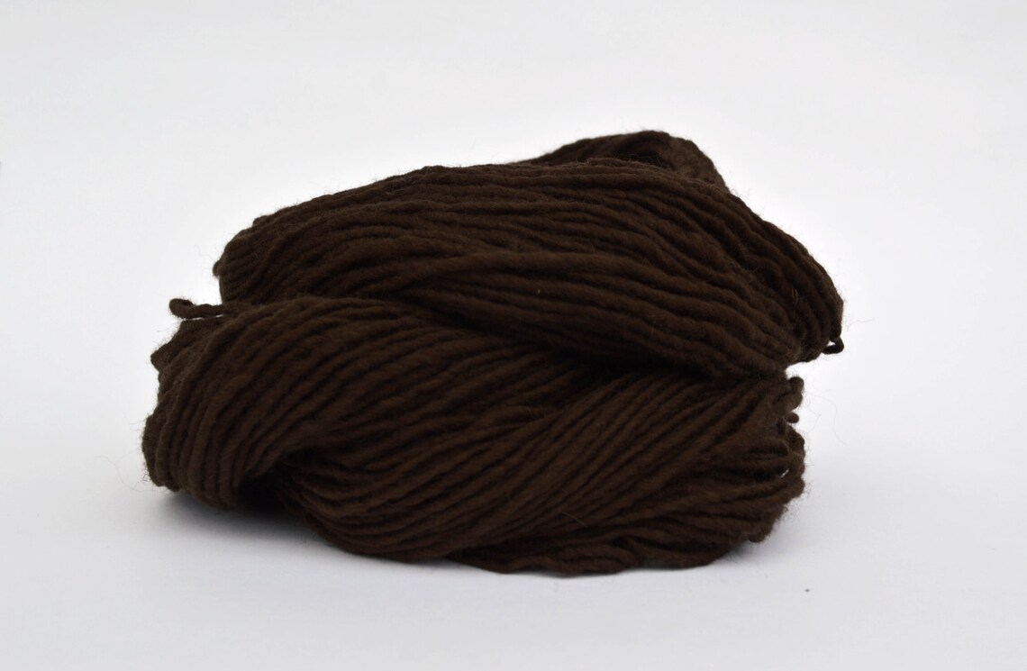 Dark Brown Weaving Yarn, Navajo Weaving Yarn, Wool Yarn, 4oz Skein - Etsy