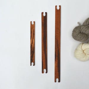 Medium Weaving Stick Shuttle - Weaving Tool - 14 Inch 35.5cm - Etsy