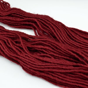 Dark Red Weaving Yarn, Navajo Weaving Yarn, Wool Yarn, 4oz Skein - Etsy