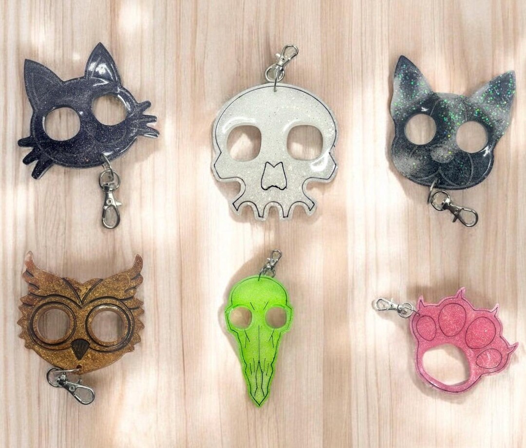 Keychains - Dog, Cat, Paw, Skull, Owl, Alien, Etc. | Self Awareness ...