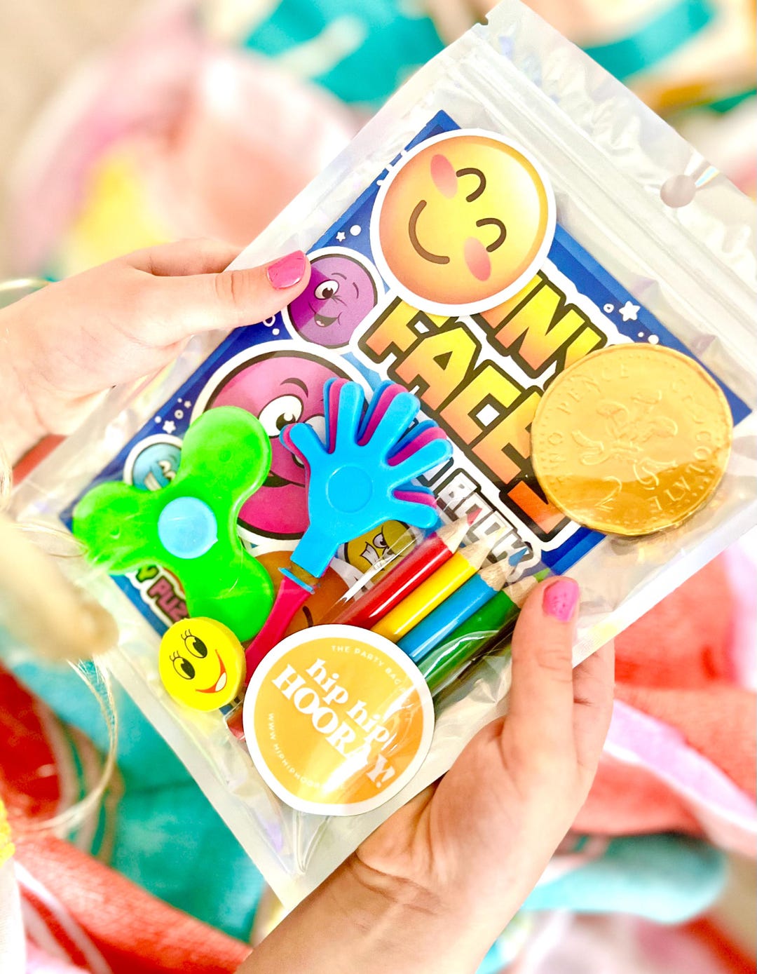 Emoji Party Bags, Pre-filled Party Bags, Pre-packed Party Bags, Party ...