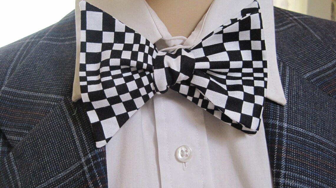 Optical Illusion Black and White Bow Tie - Etsy