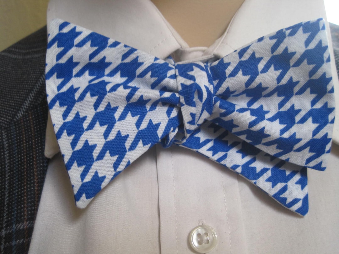 Blue Houndstooth Bow Tie - Etsy