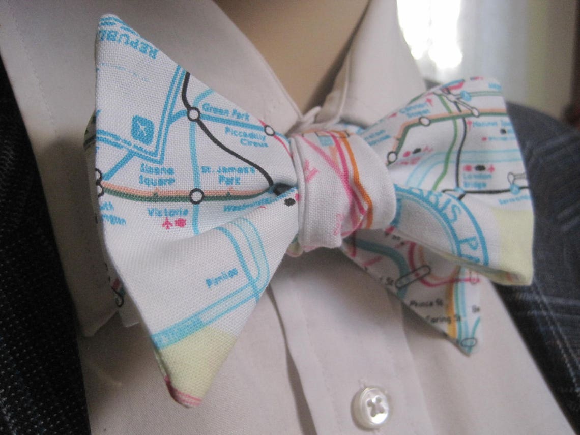 World Traveler Bow Tie - Etsy