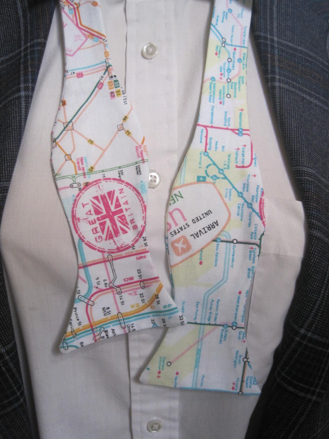 World Traveler Bow Tie - Etsy