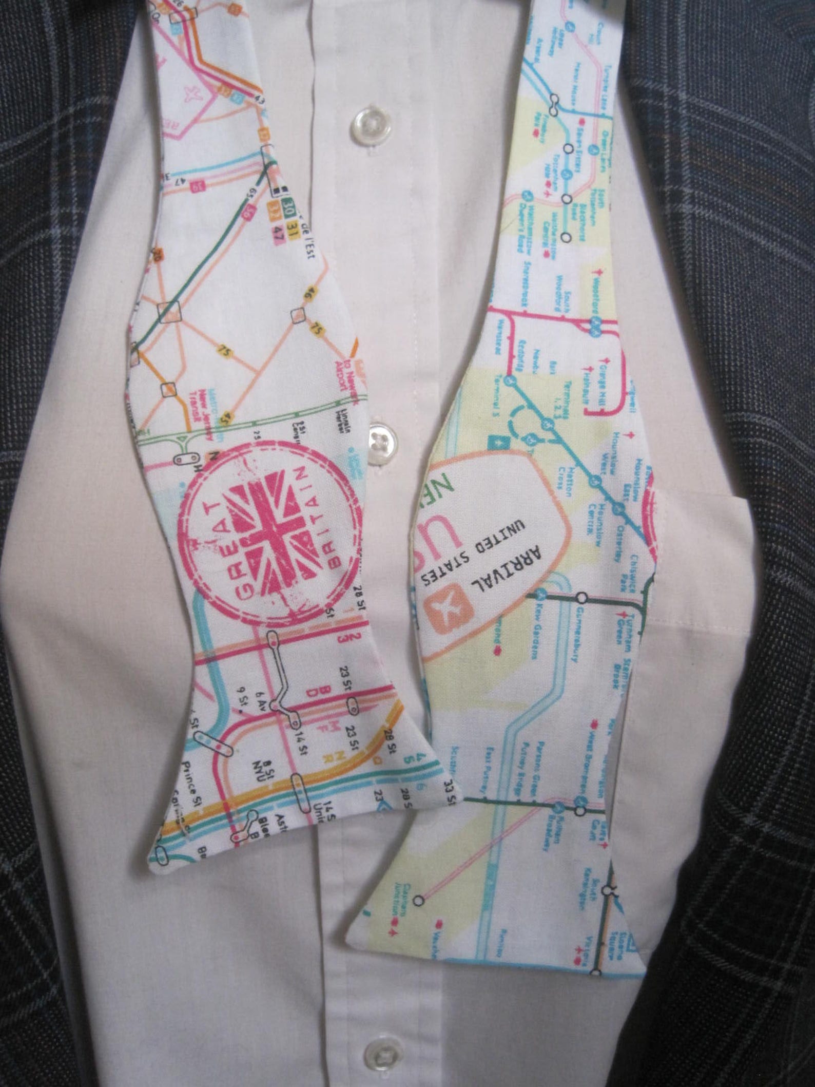 World Traveler Bow Tie - Etsy
