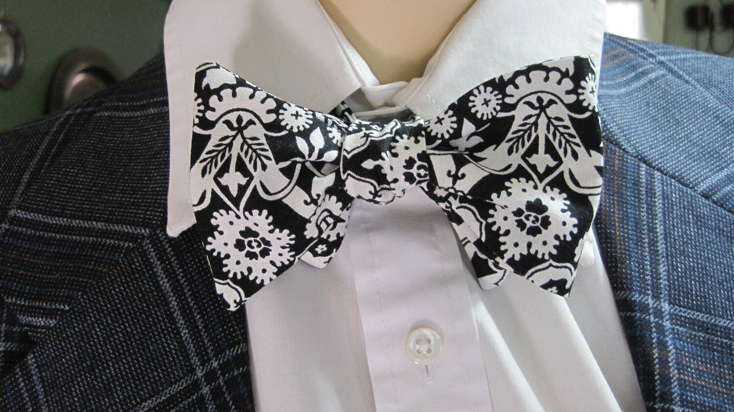 Bow Tie/Haunted Mansion Wallpaper Bow Tie | Etsy