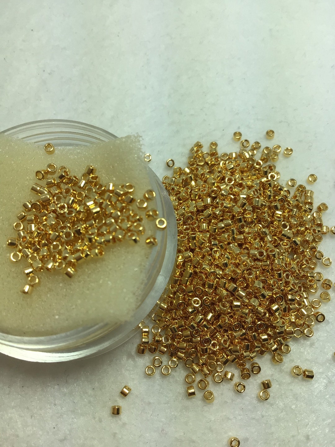 SB Seed Bead Miyuki Delica Cylinder Bead 24kt Gold DB031 11/o Sold per ...