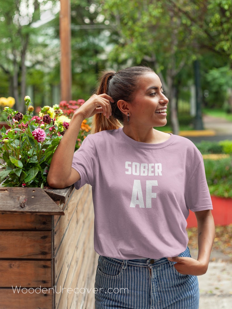 Sober AF T-shirt for Men and Woman in AA, Sobriety Clothing, Cool Swag ...