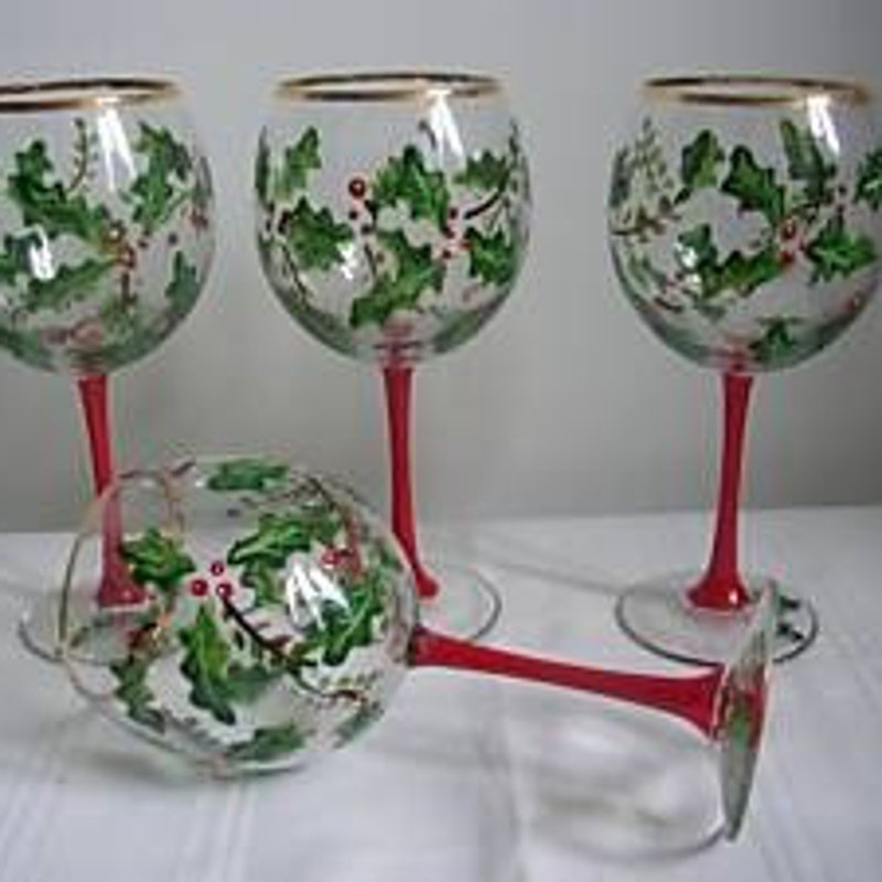 Hand Painted Christmas Wine Glasses - Etsy