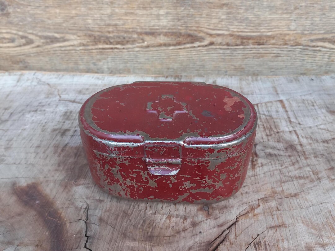 Red Medical Box First Aid Metal Tin Box Vintage Soviet Moto First Aid ...