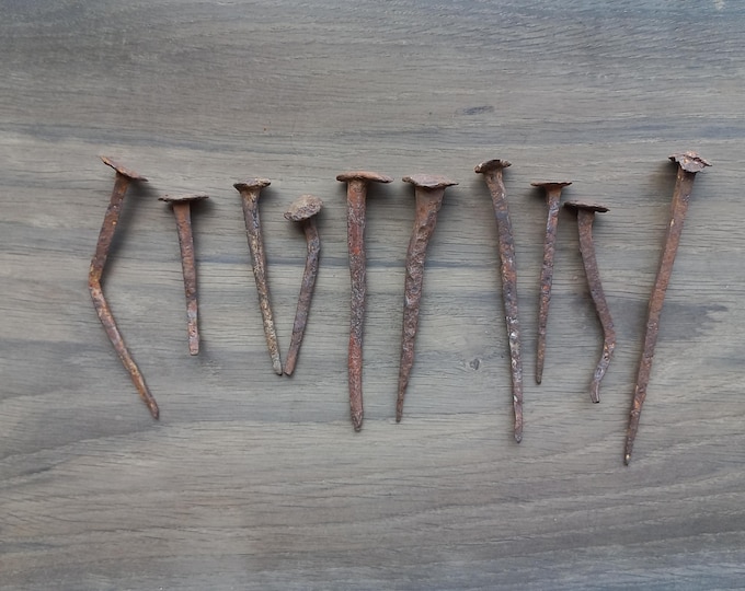 Antique/vintage Style Square Nails: Rustic 2-inch Rosehead Nails ...