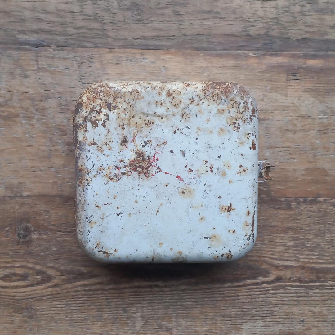 Old Rusty Medical Box First Aid Metal Tin Box Vintage Soviet Car First ...