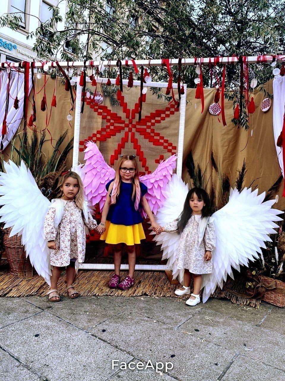Elegant White Kids Angel Wings - Perfect for Kinder Costumes & Photo ...