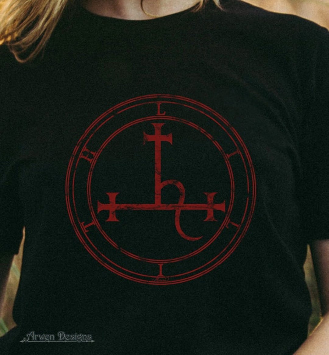 Lilith T-shirt, Goddess Clothing, Wiccan Shirt, Witchy Apparel, Occult ...