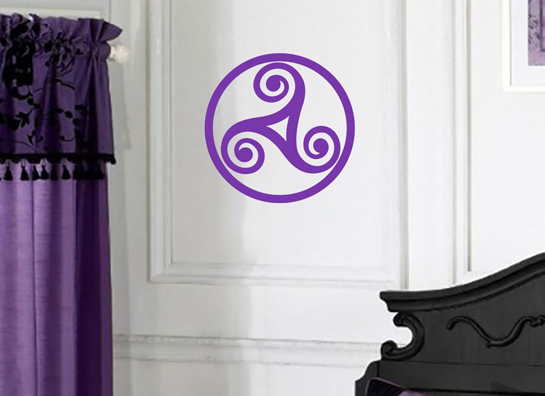 Triple Spiral WALL ART Triskelion Celtic Symbol - Pagan Wiccan Decal - Etsy