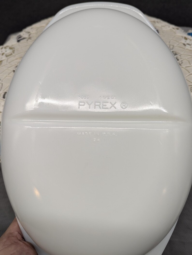 Vintage Pyrex Divided Dish | 1960s Opalware Casserole - Etsy
