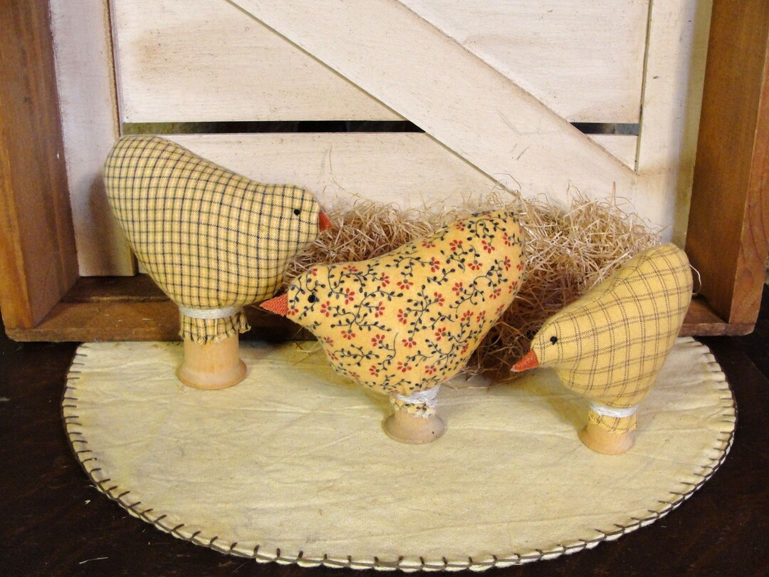 Three Little Spring Peeps Yellow Chicks on Vtg Wooden Spools, Primitive Rustic Chickens ...